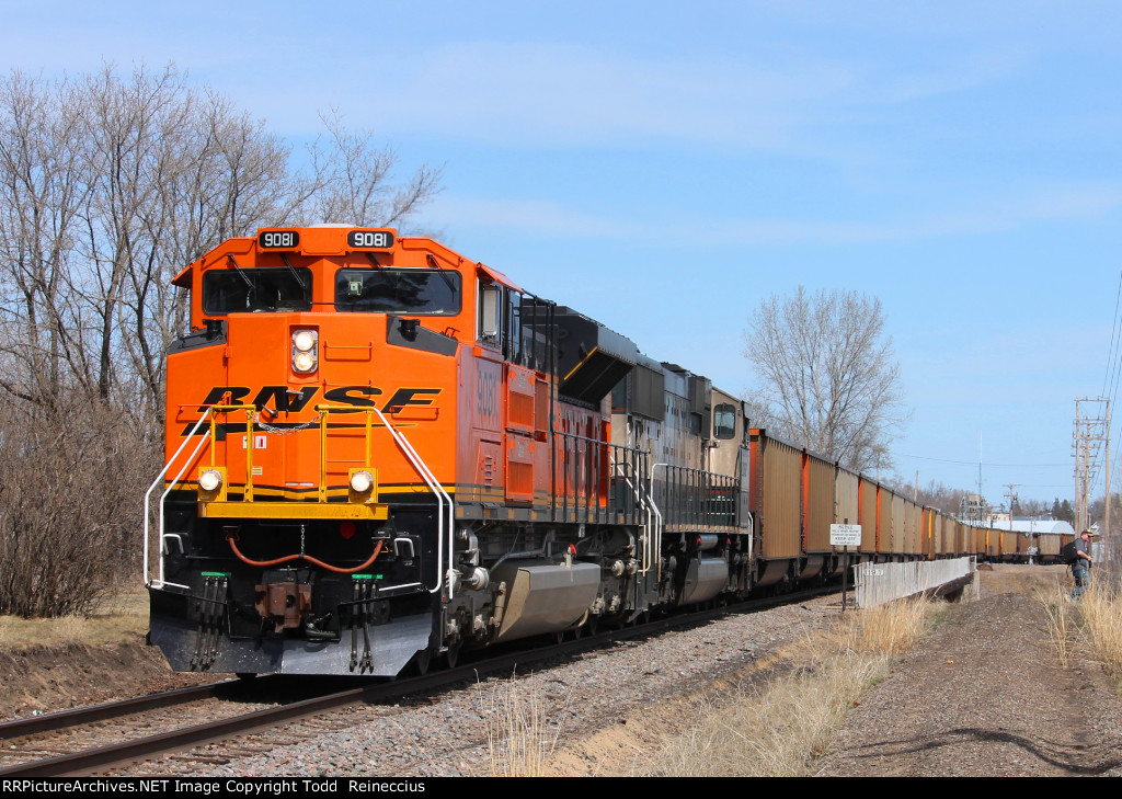 BNSF 9081